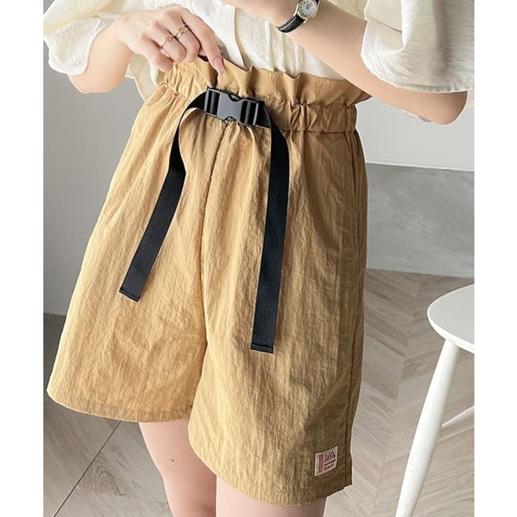 《JaVa ジャバコラボ》大人のミニ。バックルベルトショートパンツ[品番：WZ000004577]｜Classical Elf （クラシカルエルフ）のレディースファッション通販 ...