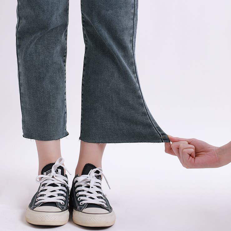デニム ストレートパンツ カットアウトデニムパンツ[品番 デニム ストレートパンツ カットアウトデニムパンツ[品番