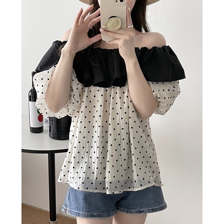 2way フリルカラーパフスリーブドットブラウス【韓国ファッション】[品番：ZJ000017510]｜Girly Doll（ガーリードール）のレディースファッション通販｜SHOPLIST ...