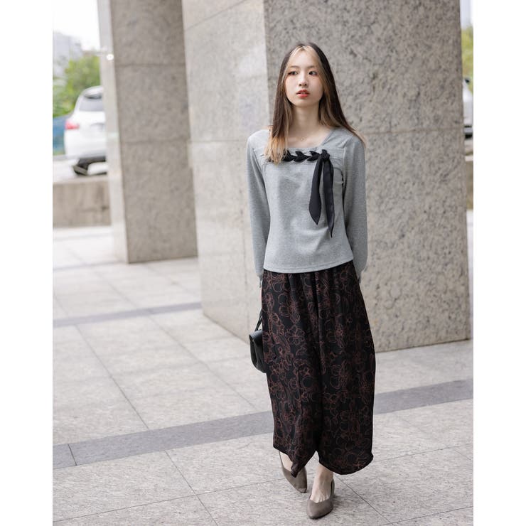 胸元リボンのプルオーバー[品番：LVLW0000333]｜Frenchic（フレンチック）のレディースファッション通販｜SHOPLIST ...