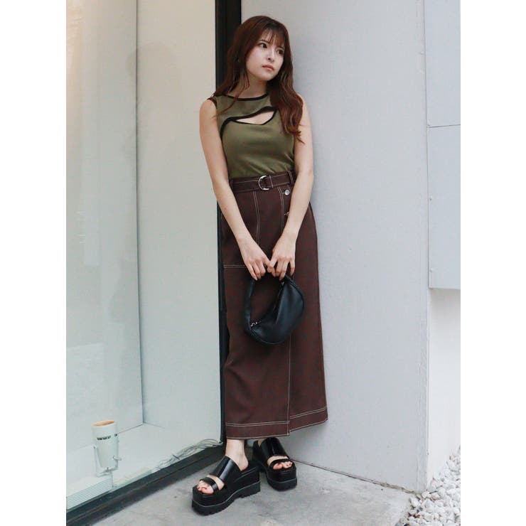 アシメフロントボタンスカート[品番：MKSW0052649]｜MURUA（ムルーア）のレディースファッション通販｜SHOPLIST（ショップリスト）