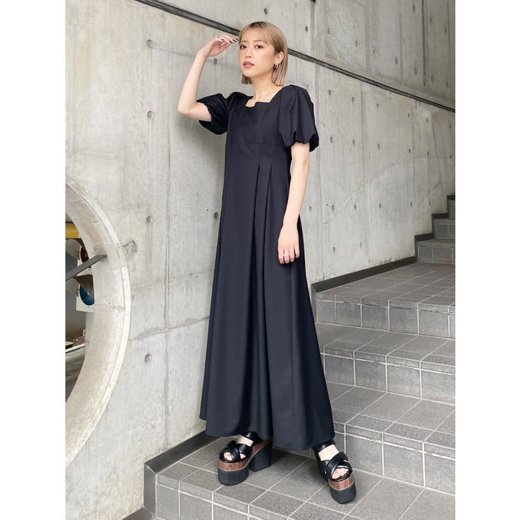 スクエアネックボリュームスリーブワンピース[品番：MKSW0053375]｜MURUA（ムルーア）のレディースファッション通販｜SHOPLIST（ショップリスト）