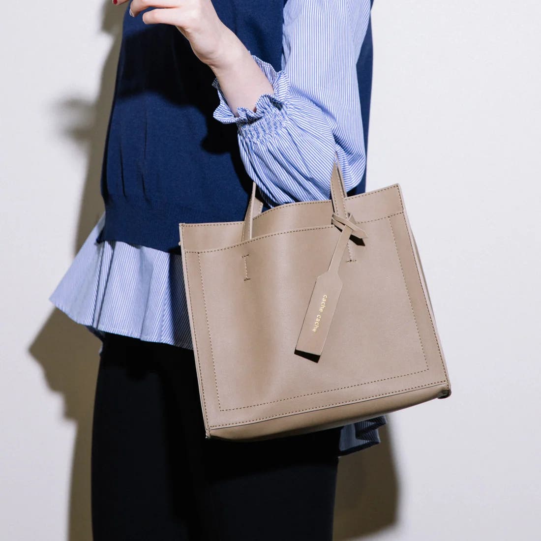 カシュカシュ cachecache / パーテーションミニ2wayトートバッグ[品番：UBOW0009099]｜UNBILLION（アンビリオン）のレディースファッション通販｜SHOPLIST ...