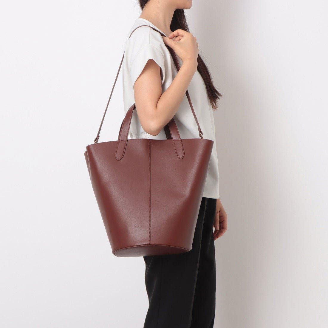 カシュカシュ cachecache / 縦型2wayバケツトート[品番：UBOW0009572]｜UNBILLION（アンビリオン）のレディースファッション通販｜SHOPLIST（ショップリスト）