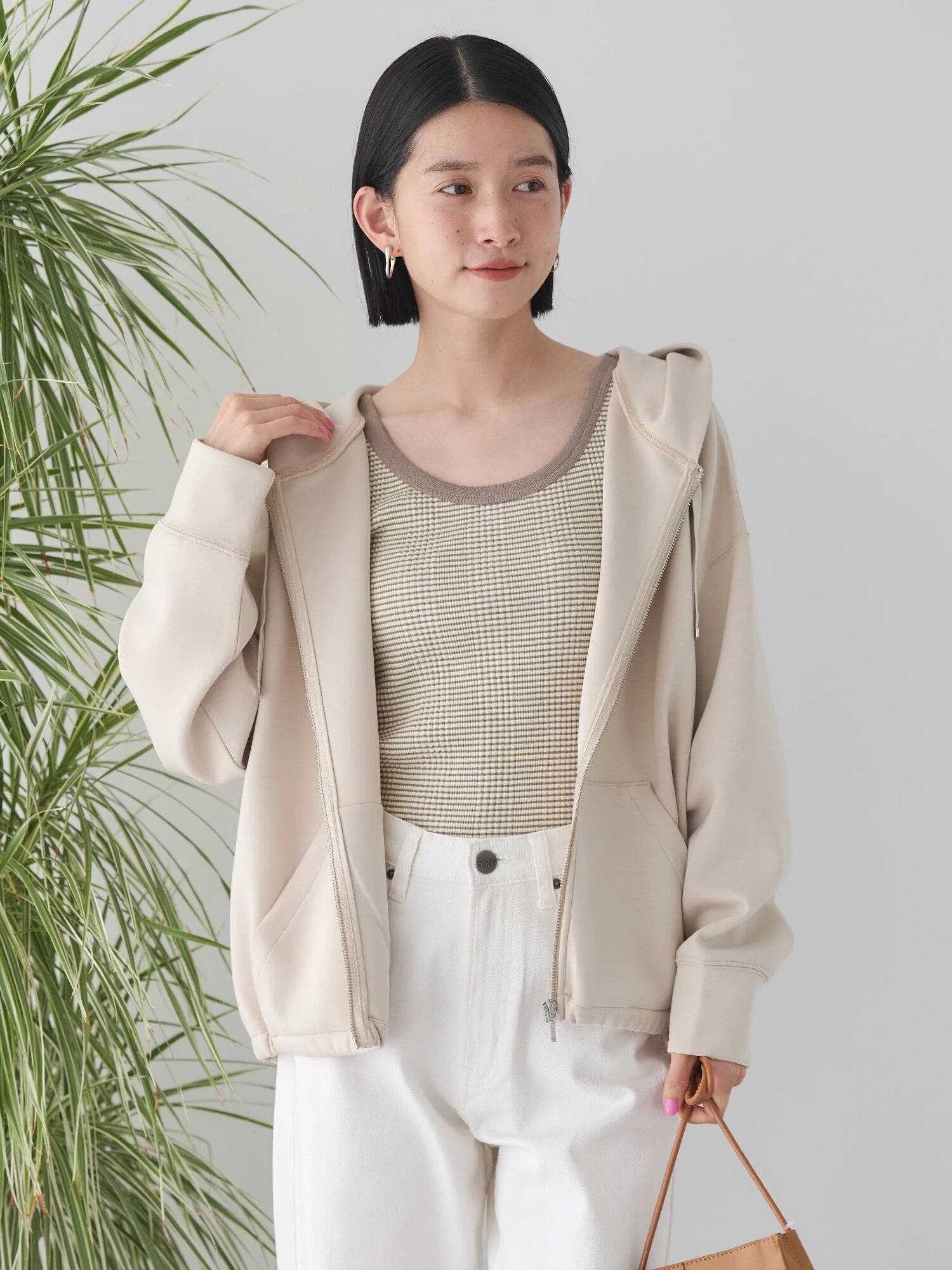 バックドレープポンチパーカー[品番：EHEW0043643]｜AMERICAN HOLIC（アメリカンホリック）のレディースファッション通販 ...