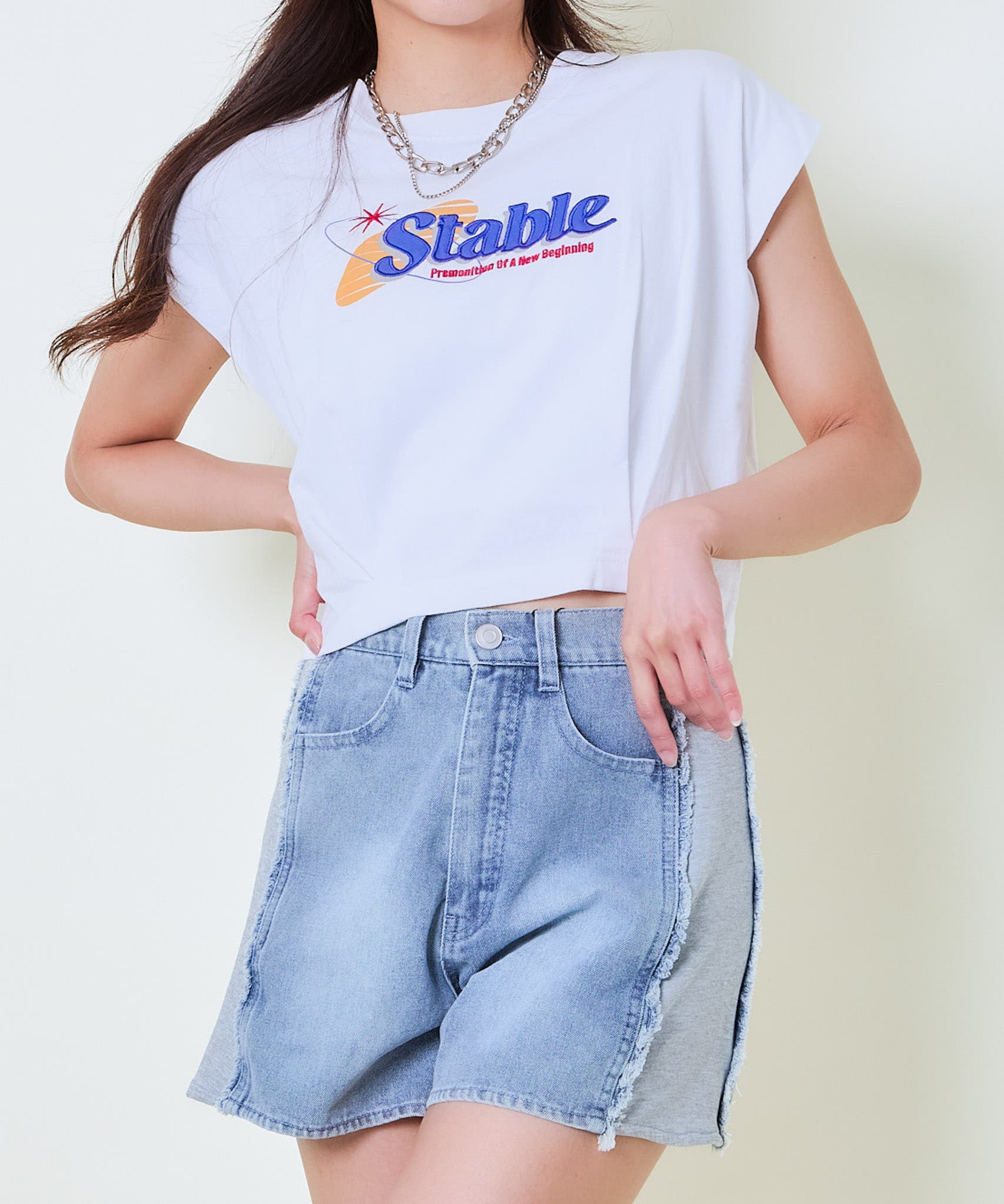 ロゴハリツケタックTシャツ[品番：GORW0010116]｜GORGE （ゴージ）｜レディースファッション通販ショップリスト