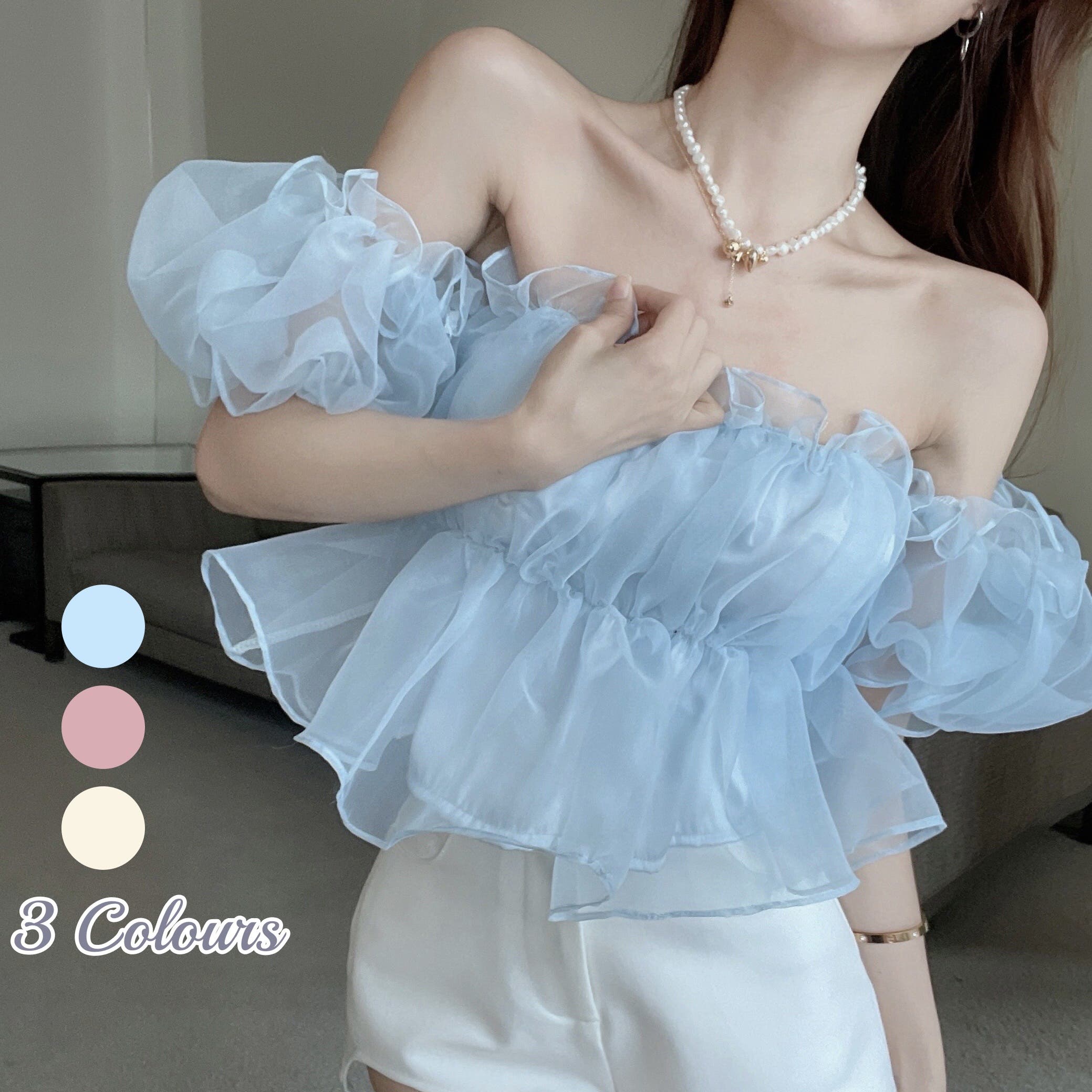 フリルオフショルブラウス 体型カバー 夏服[品番：SHNW0010943]｜Sibra（シブラ）｜レディースファッション通販ショップリスト